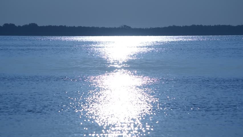 Glistening And Shimmering Ocean Surface At Sunset Or Twilight. Sun ...